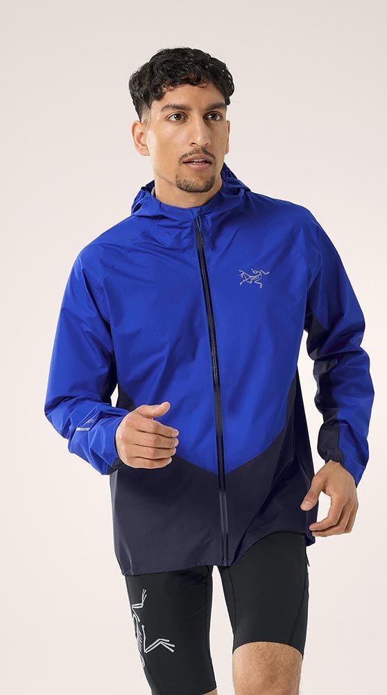 男 Norvan 防水外套